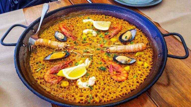 What to Eat in Spain: 20 Must-Try Spanish Dishes - Travel and Taste ...